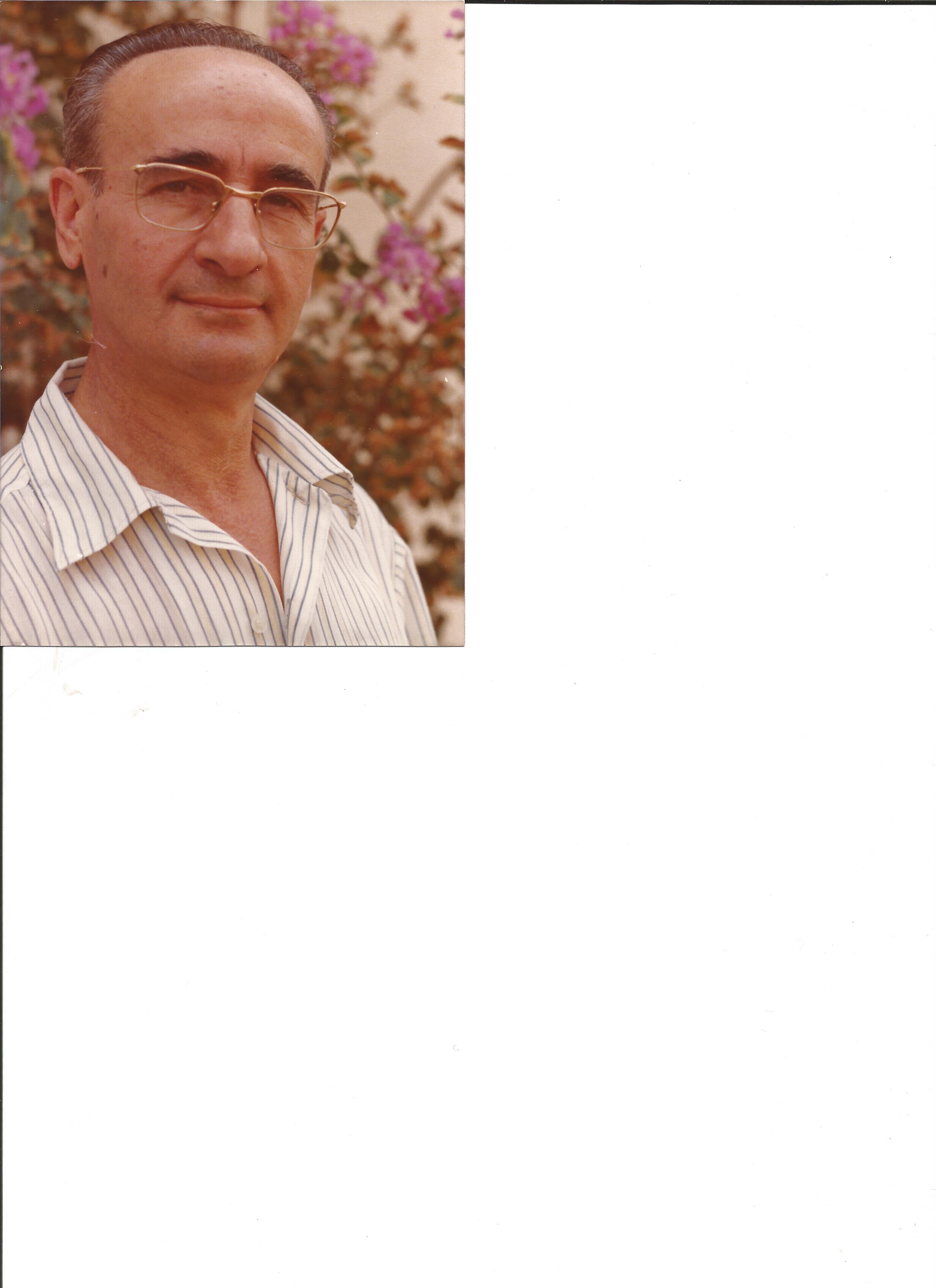 Photos of the Artist – Moshe Bromberg (Bar-Am)
